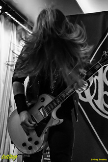 Cloak | Live Photos | Lollipop Magazine