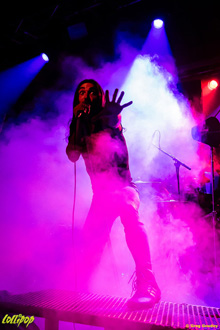 Crobot | Live Photos | Lollipop Magazine